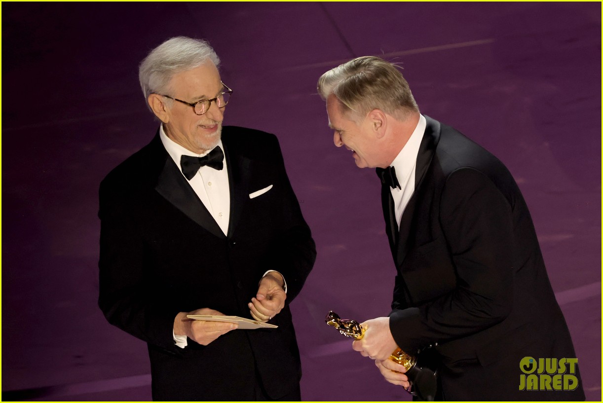 'Oppenheimer' Wins Best Picture & Best Director, Ends 2024 Oscars as ...
