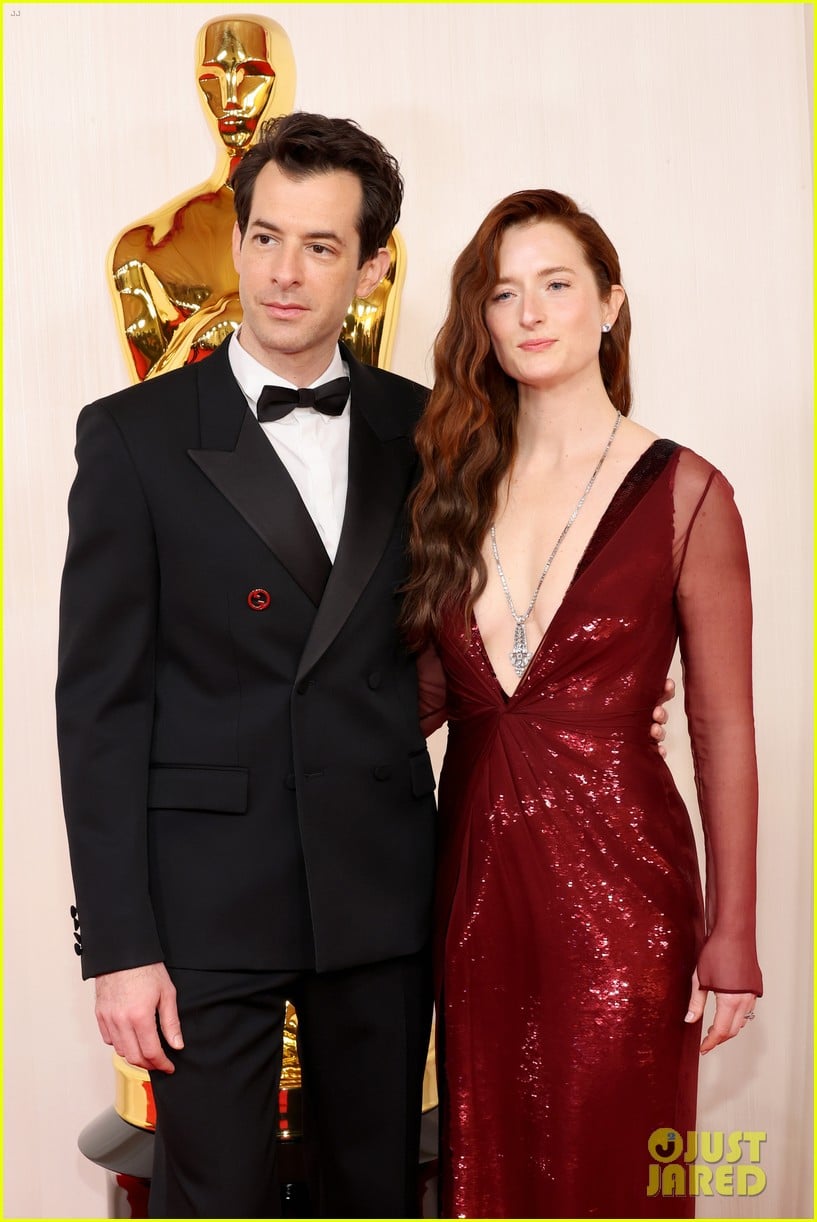 Mark Ronson & Wife Grace Gummer Get Ready to Celebrate 'Barbie' at Oscars 2024: Photo 5022150 ...