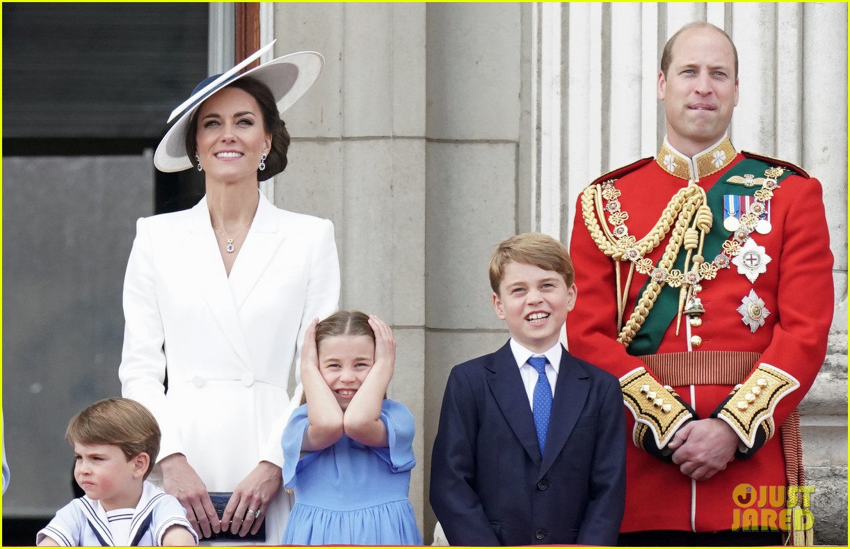 How Old Are Kate Middleton & Prince William's Children? Royal Kids ...