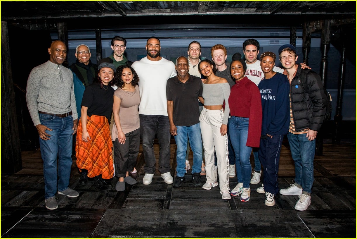 NFL Star & Broadway Fan Solomon Thomas Catches 'The Notebook' Musical ...