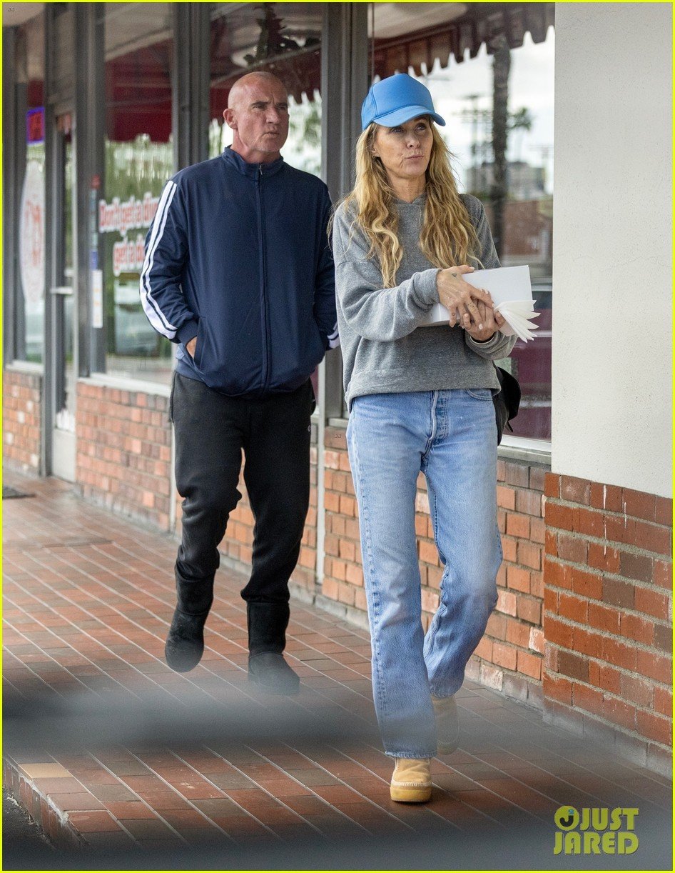 Tish Cyrus & Husband Dominic Purcell Run Errands Amid Feud Rumors With ...