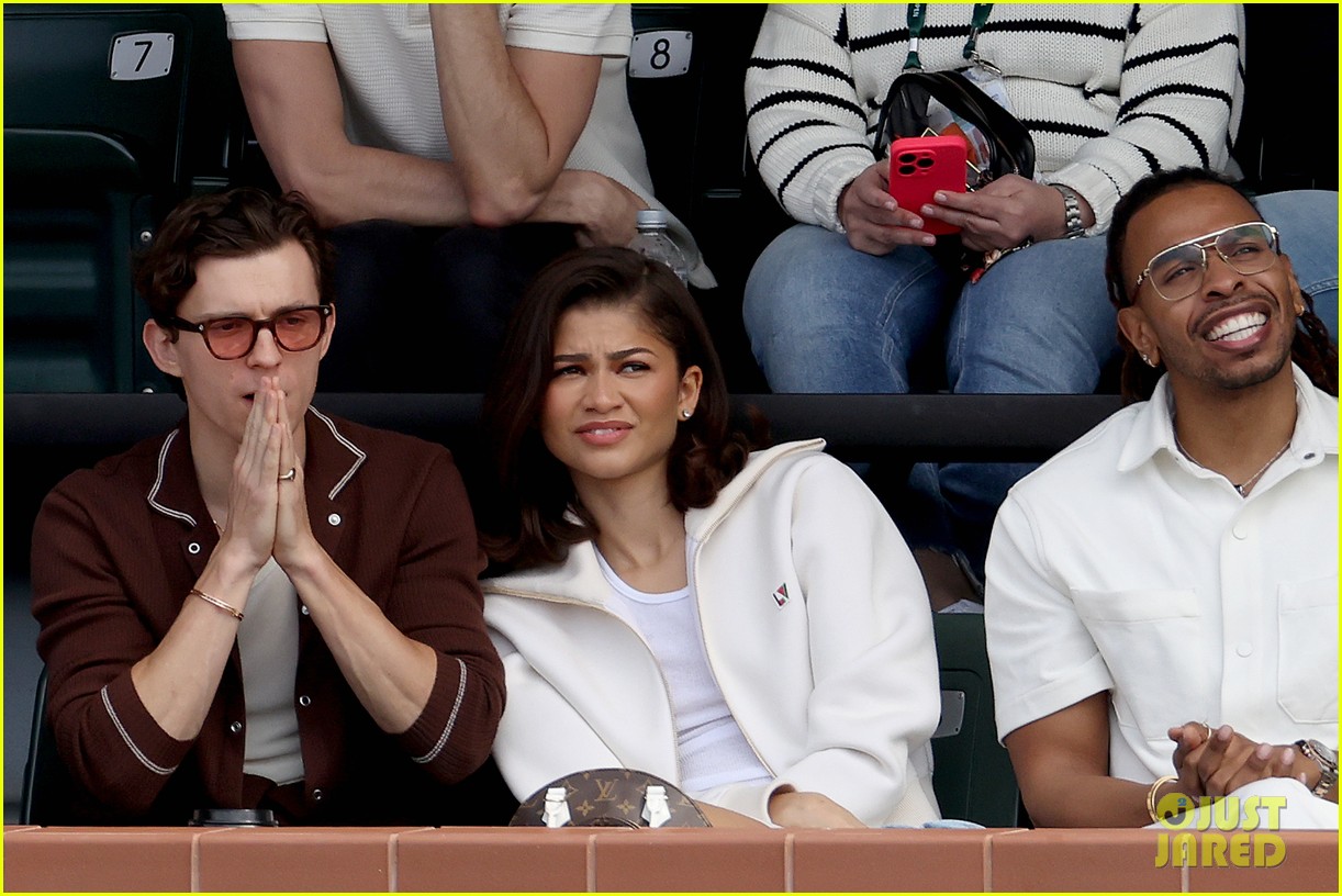 Zendaya Attends BNP Paribas Open 2024 Tennis Match with Tom Holland ...