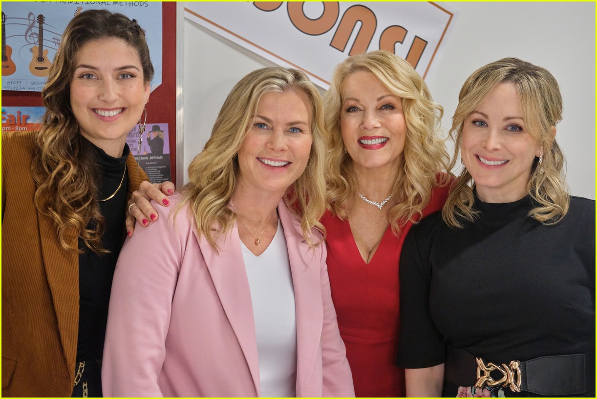 'One Bad Apple: A Hannah Swensen Mystery' - 2 Big Hallmark Stars ...