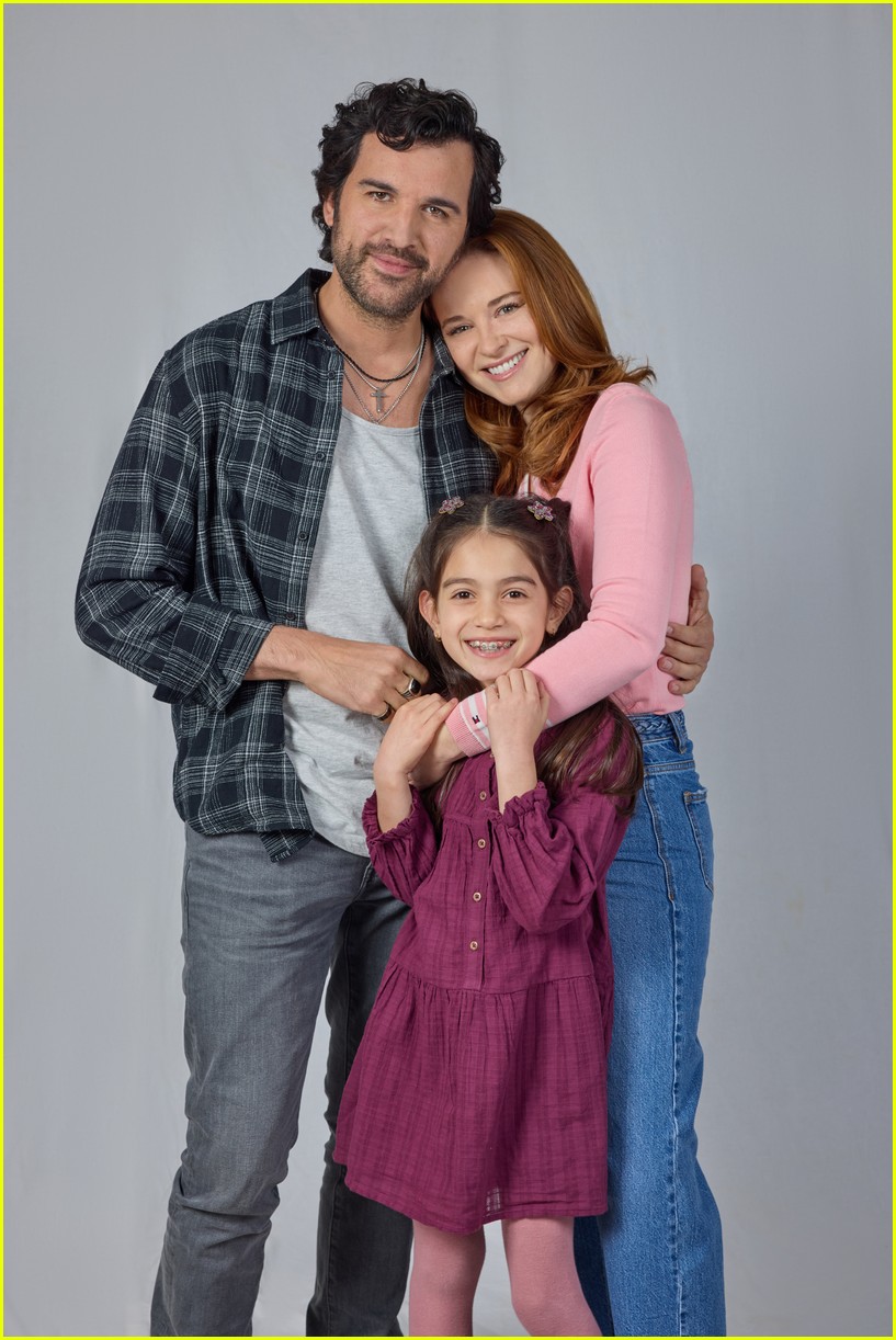 Hallmark Channel's 'Branching Out' - 'Grey's Anatomy' & 'Fuller House ...