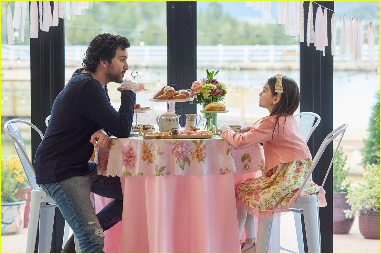 Hallmark Channel's 'Branching Out' - 'Grey's Anatomy' & 'Fuller House ...