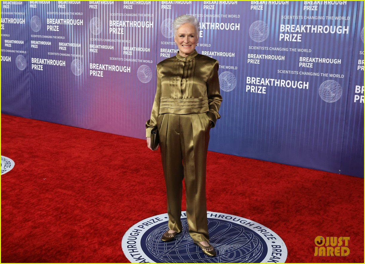 10th Breakthrough Prize Ceremony: See Photos of Every Attendee ...
