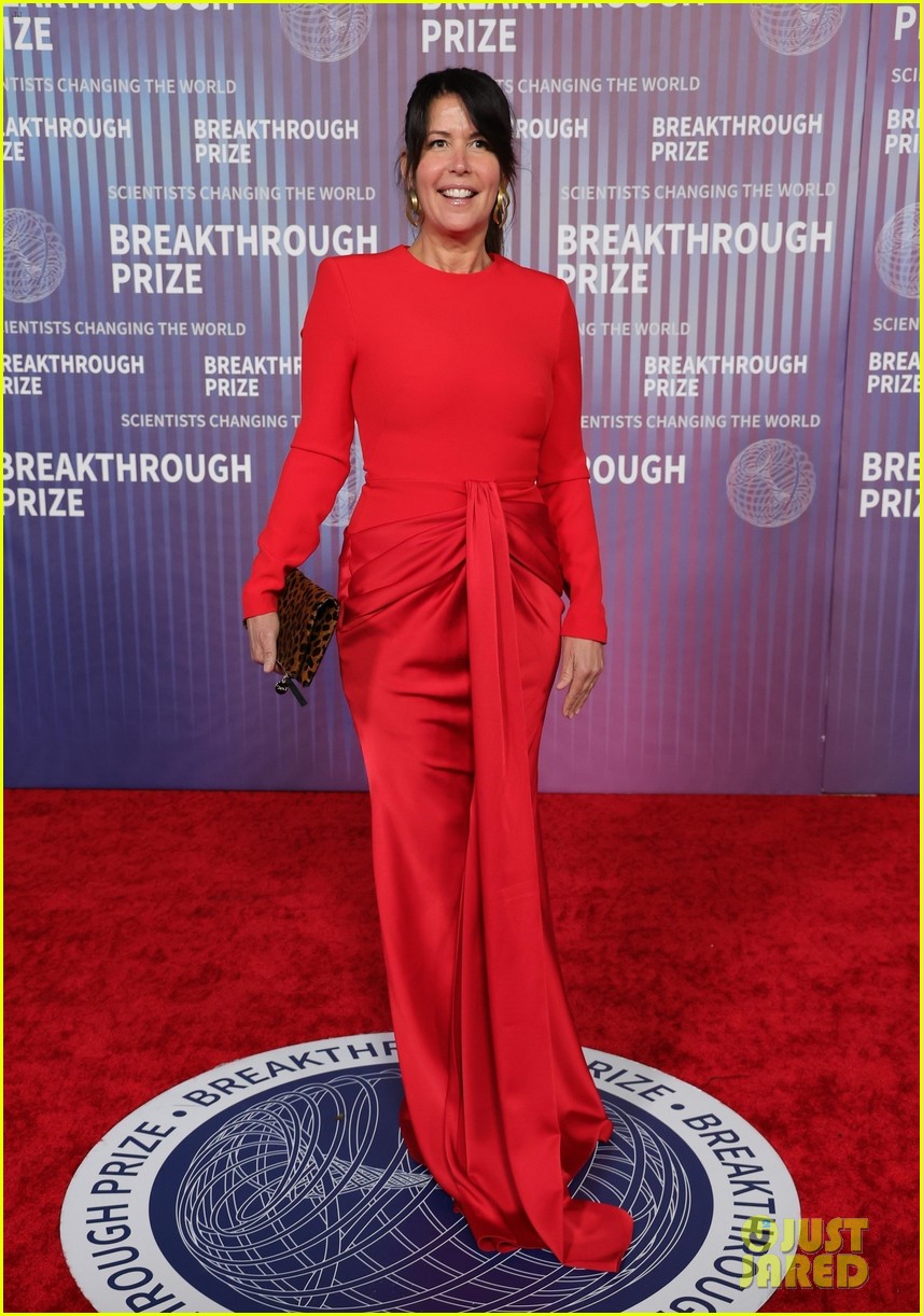 10th Breakthrough Prize Ceremony: See Photos of Every Attendee ...