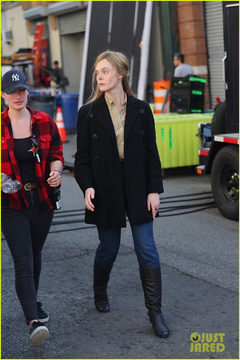Timothee Chalamet & Elle Fanning Film Scenes for Bob Dylan Biopic 'A ...