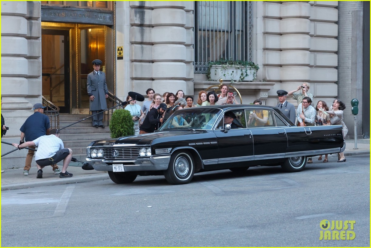 Elle Fanning And Kristen Stewart