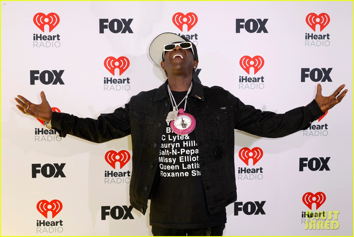 These Videos of Flavor Flav Meeting Celebs at iHeart Awards 2024 Are ...