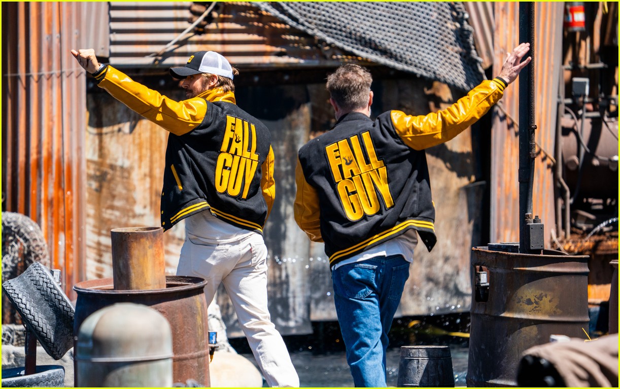 Ryan Gosling Makes Surprise Appearance at Universal Studios Stunt Show ...