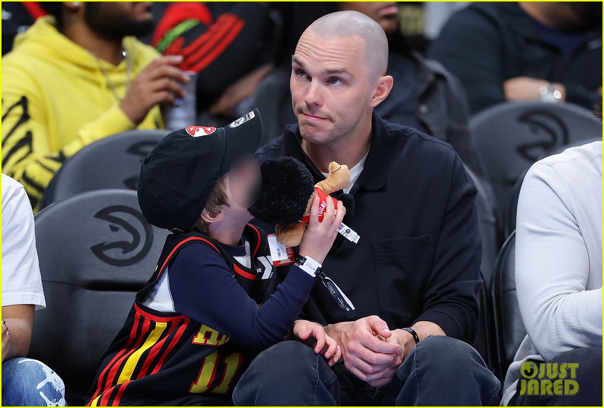 Nicholas Hoult Sits Courtside at Atlanta Hawks Game with Son Joaquin ...