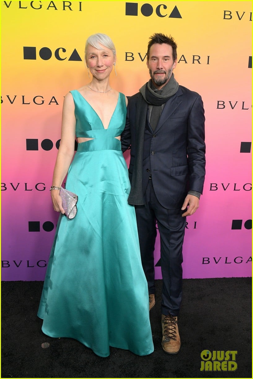 Keanu Reeves & Girlfriend Alexandra Grant Make Rare Red Carpet ...