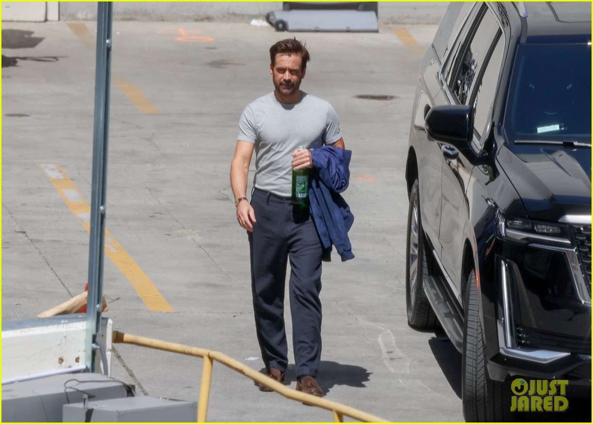 Margot Robbie & Colin Farrell Begin Filming New Movie 'A Big Bold ...