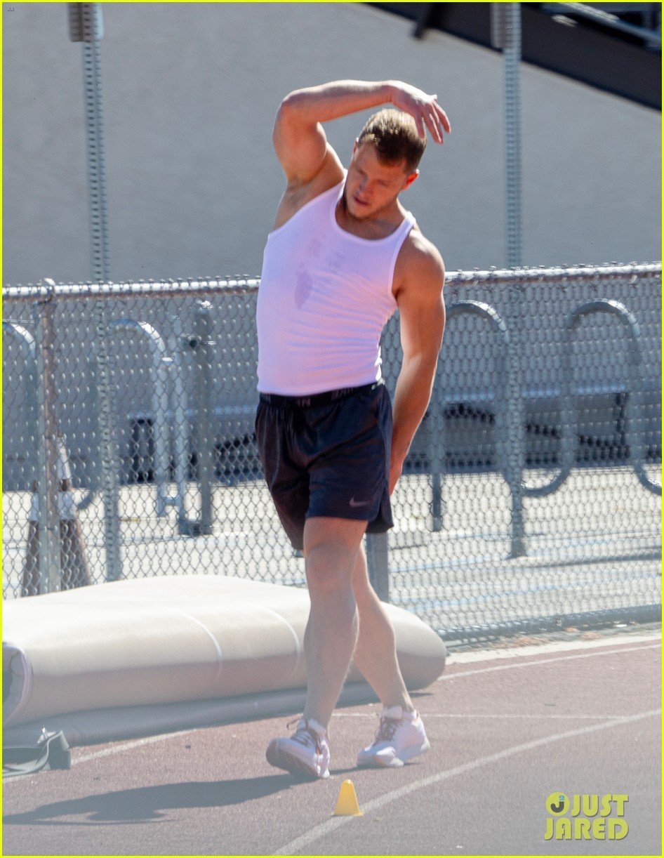 Christian McCaffrey Gets Hot & Sweaty During Outdoor Workout at L.A ...