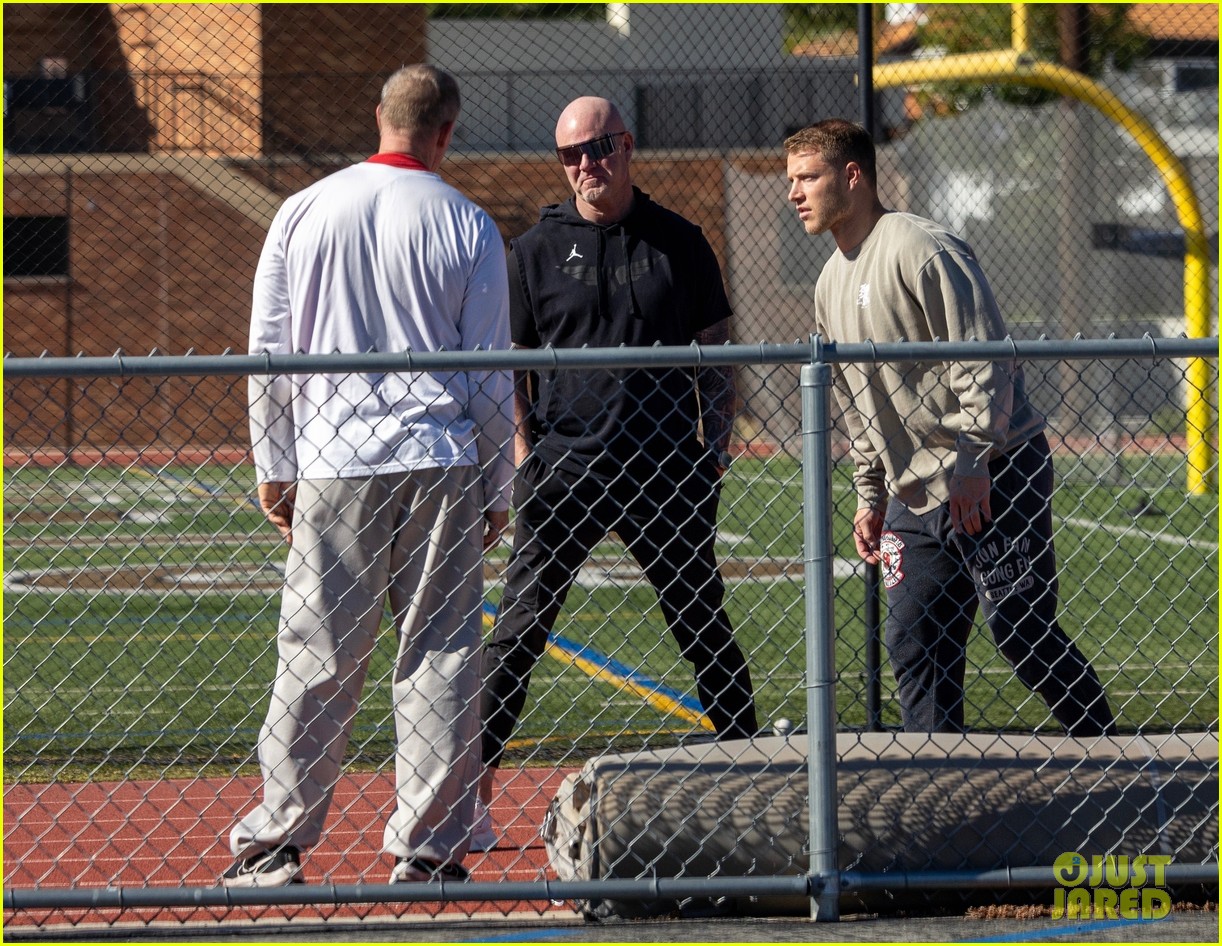Christian McCaffrey Gets Hot & Sweaty During Outdoor Workout at L.A ...