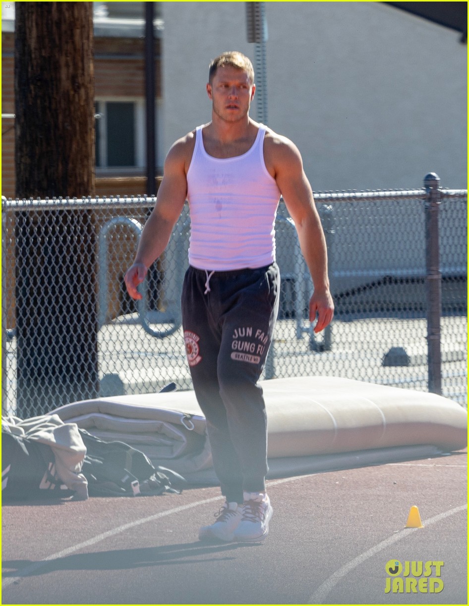 Christian McCaffrey Gets Hot & Sweaty During Outdoor Workout at L.A ...