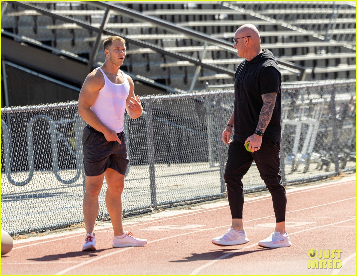 Christian McCaffrey Gets Hot & Sweaty During Outdoor Workout at L.A ...