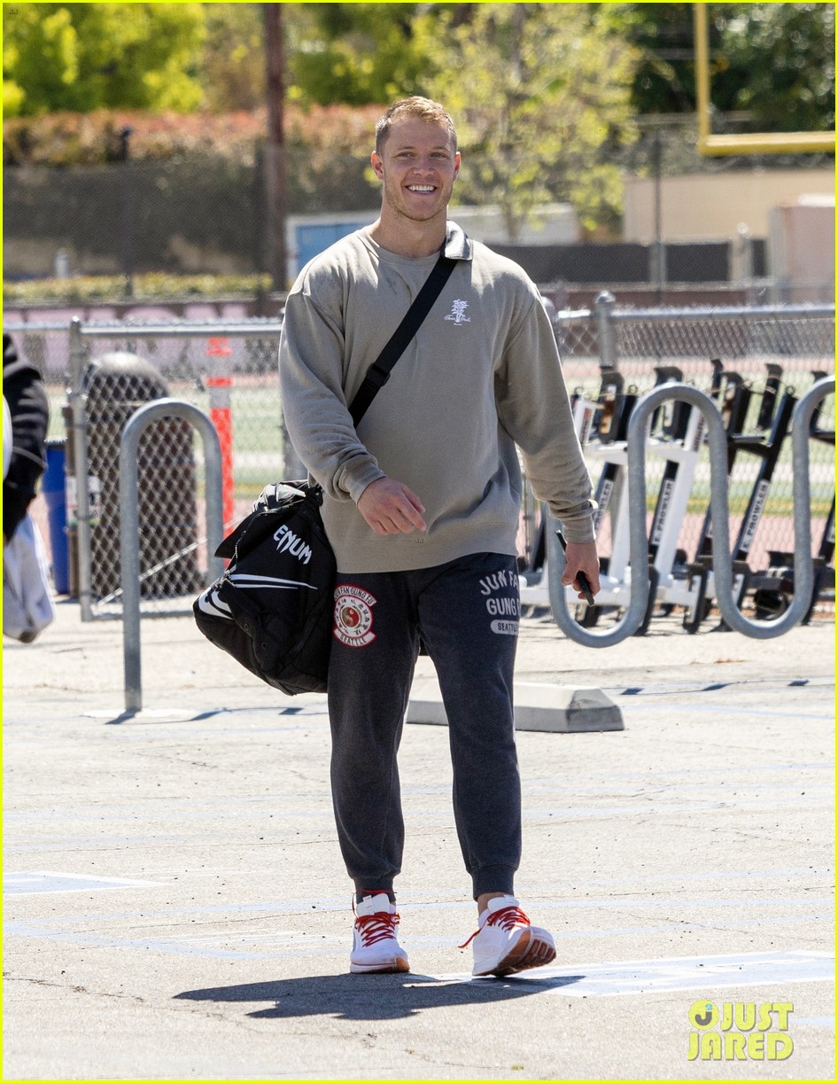 Christian McCaffrey Gets Hot & Sweaty During Outdoor Workout at L.A ...