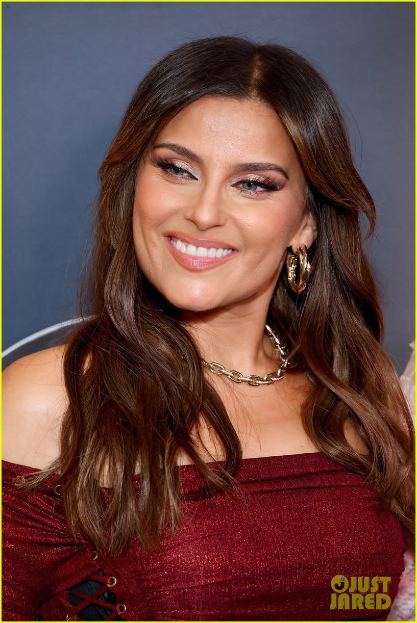 Nelly Furtado Joins Lucy Boynton & Justin H Min at 'Greatest Hits ...