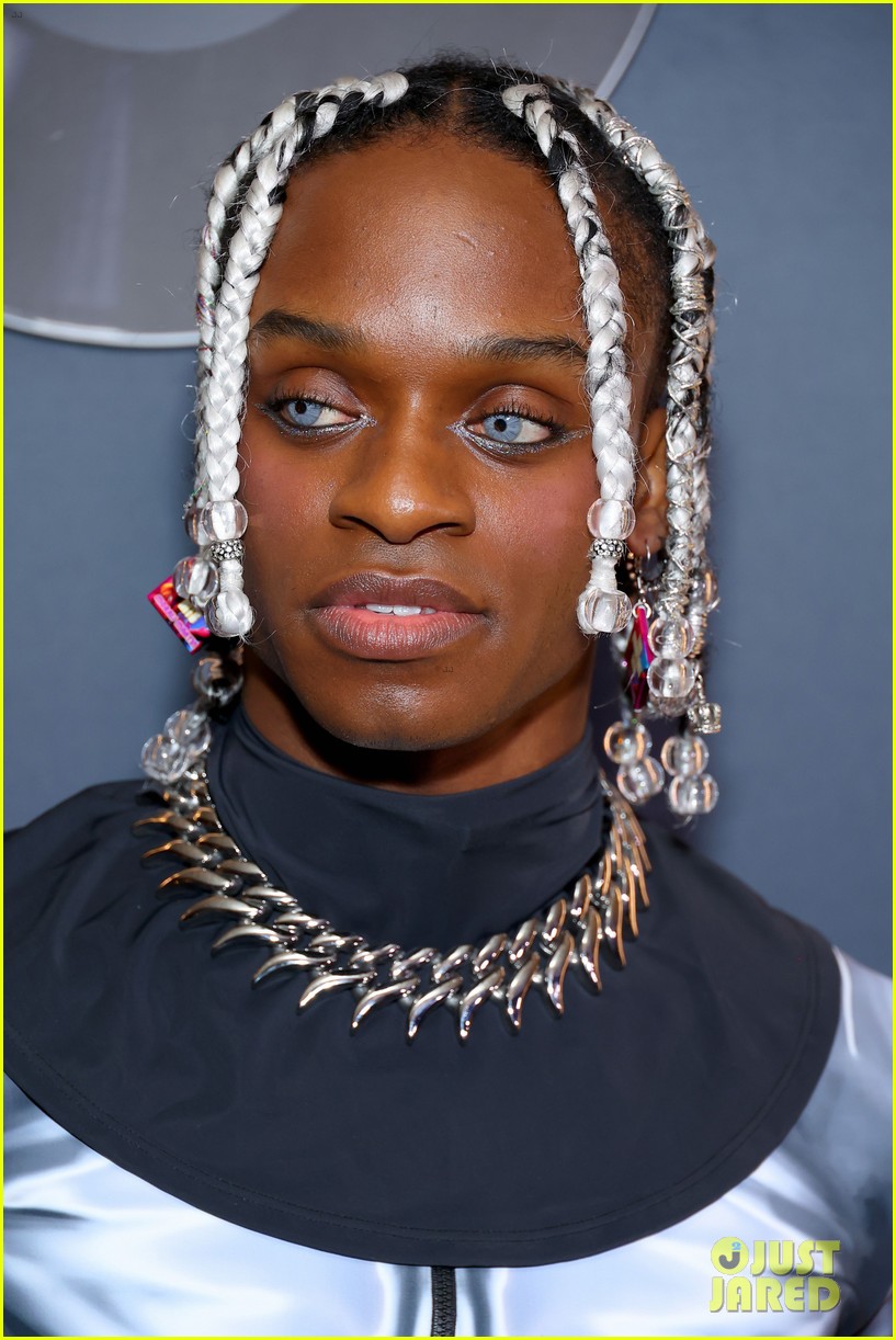 Nelly Furtado Joins Lucy Boynton & Justin H Min at 'Greatest Hits ...