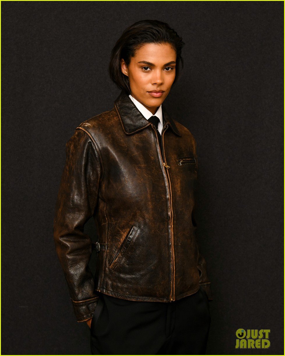 Look Inside Ralph Lauren's NYC Fashion Show with Jessica Chastain ...