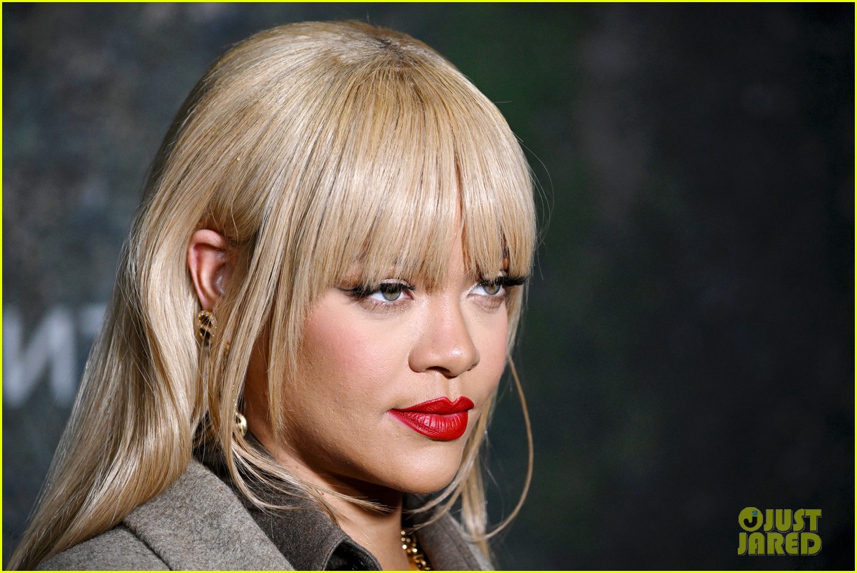 Rihanna Rocks Red Lip & Bangs For Fenty x Puma Launch Event In London ...
