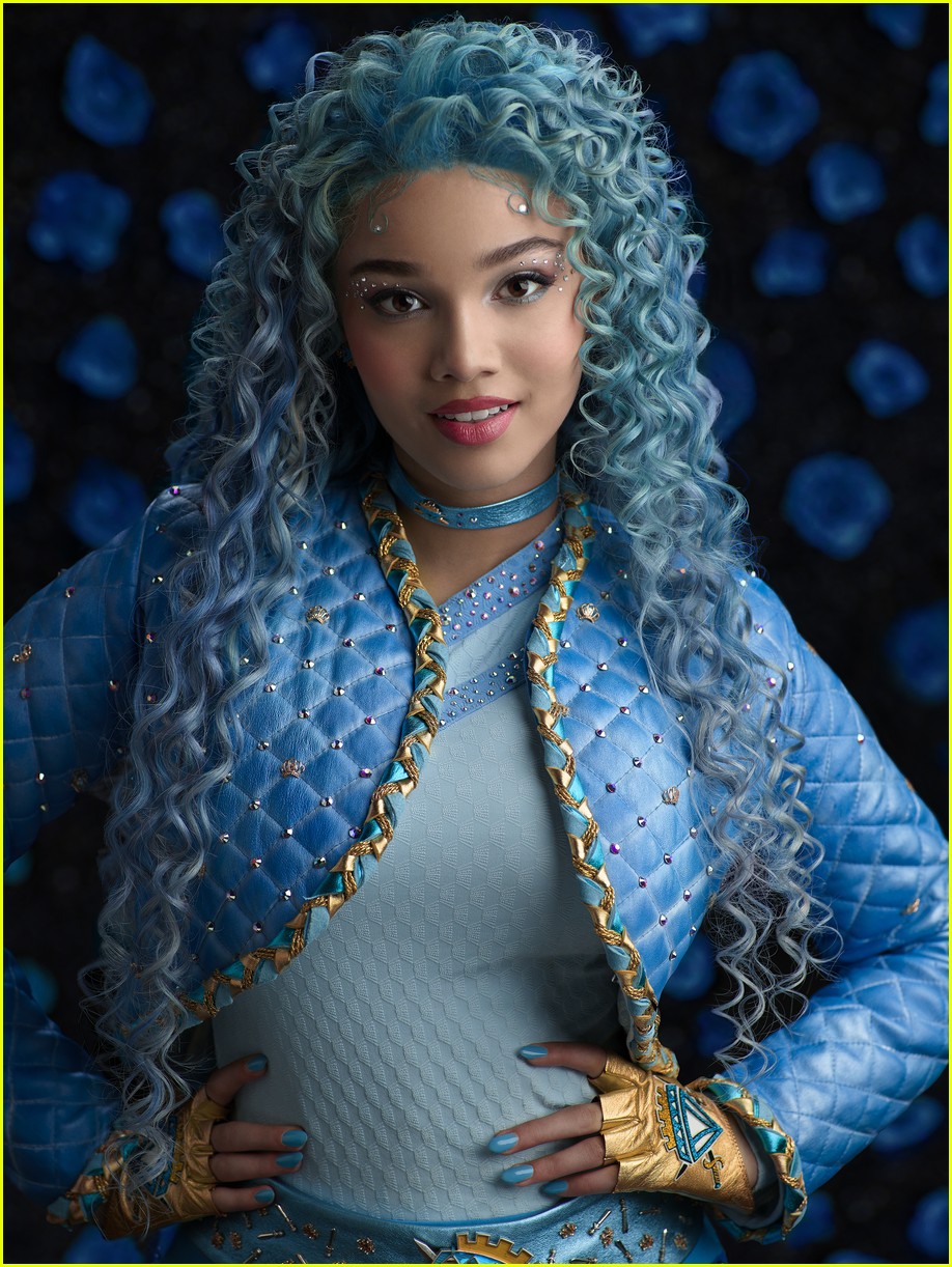 Disney Debuts First Look At Rita Ora As Queen Of Hearts In Upcoming