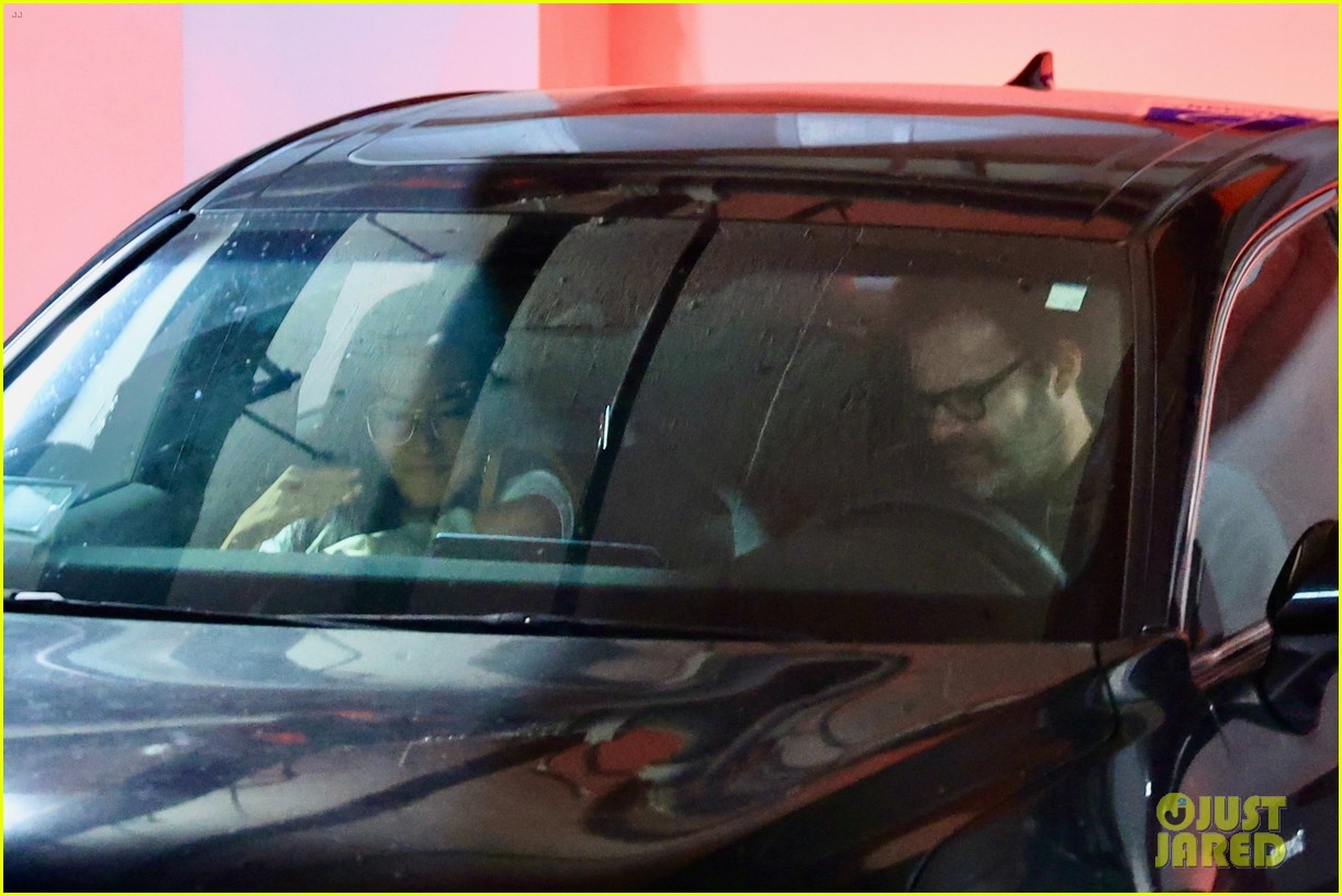 Bill Hader & Ali Wong Share Smiles & Laughter Following Dinner Date ...