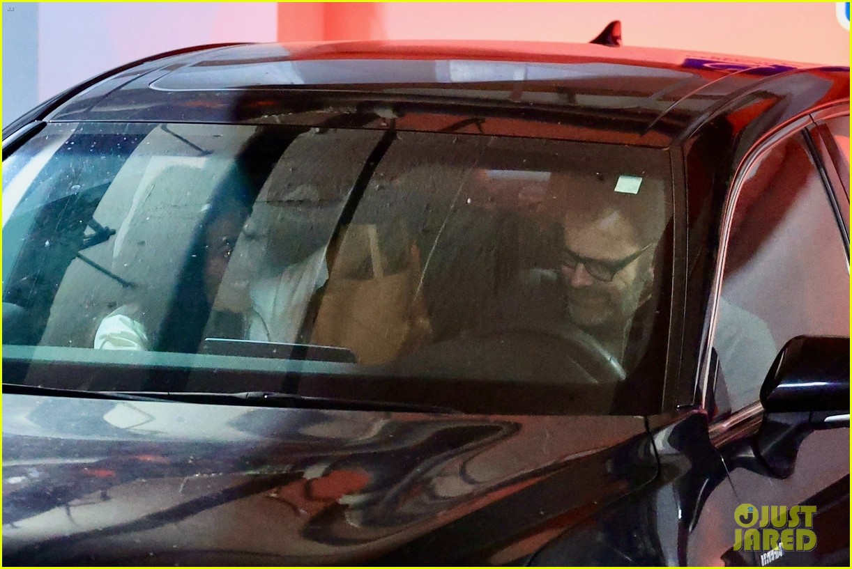 Bill Hader & Ali Wong Share Smiles & Laughter Following Dinner Date ...