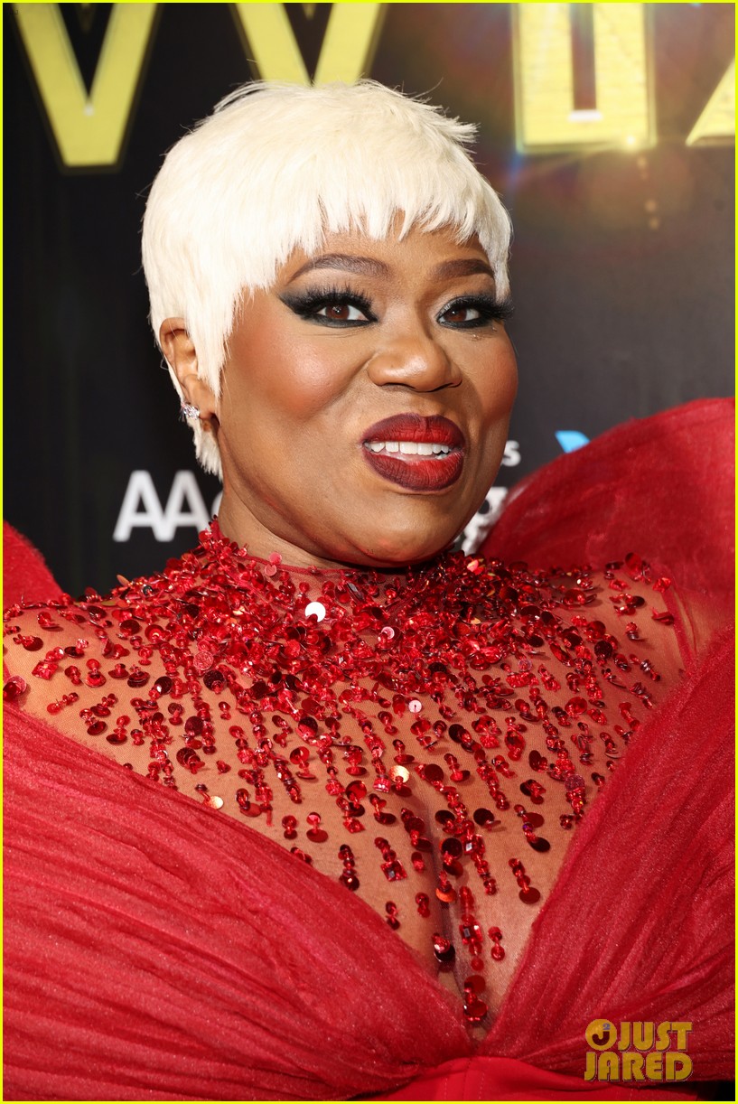 Nichelle Lewis Makes Broadway Debut in 'The Wiz,' Gets Support from Big ...