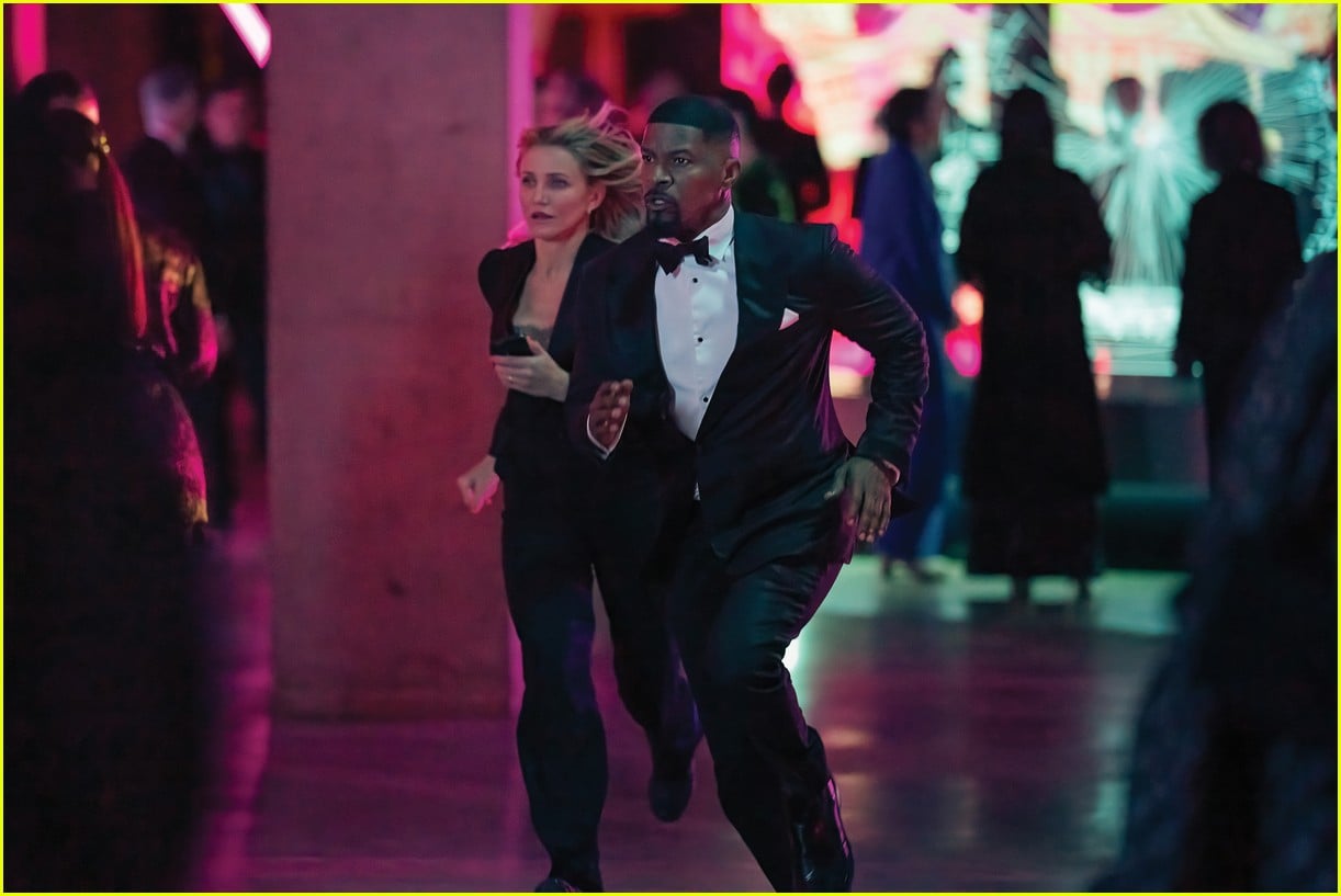Jamie Foxx & Cameron Diaz Are 'Back In Action' In First Look at New ...