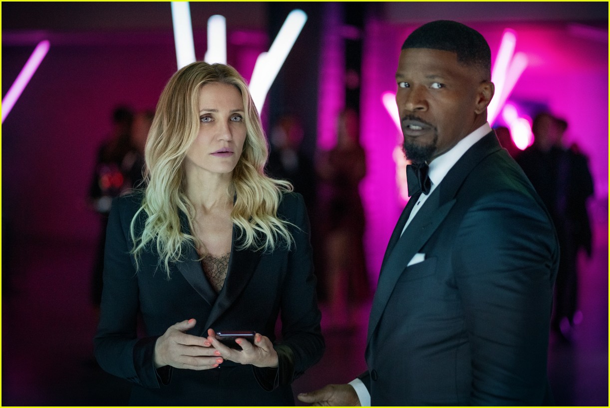 Jamie Foxx & Cameron Diaz Are 'Back In Action' In First Look at New ...