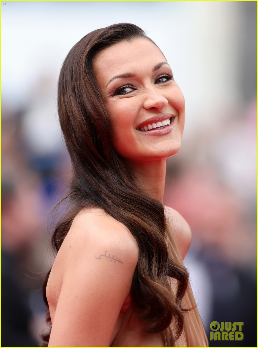 Cate Blanchett, Greta Gerwig, Top Models, & More Stars Attend Monday's ...