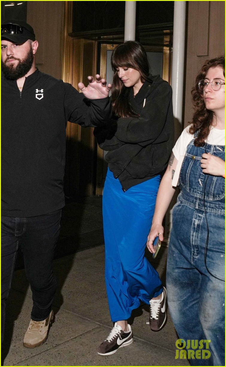 Chris Evans, Dakota Johnson & Pedro Pascal Get to Work on 'Materialists' Set: Photo 5039278 ...