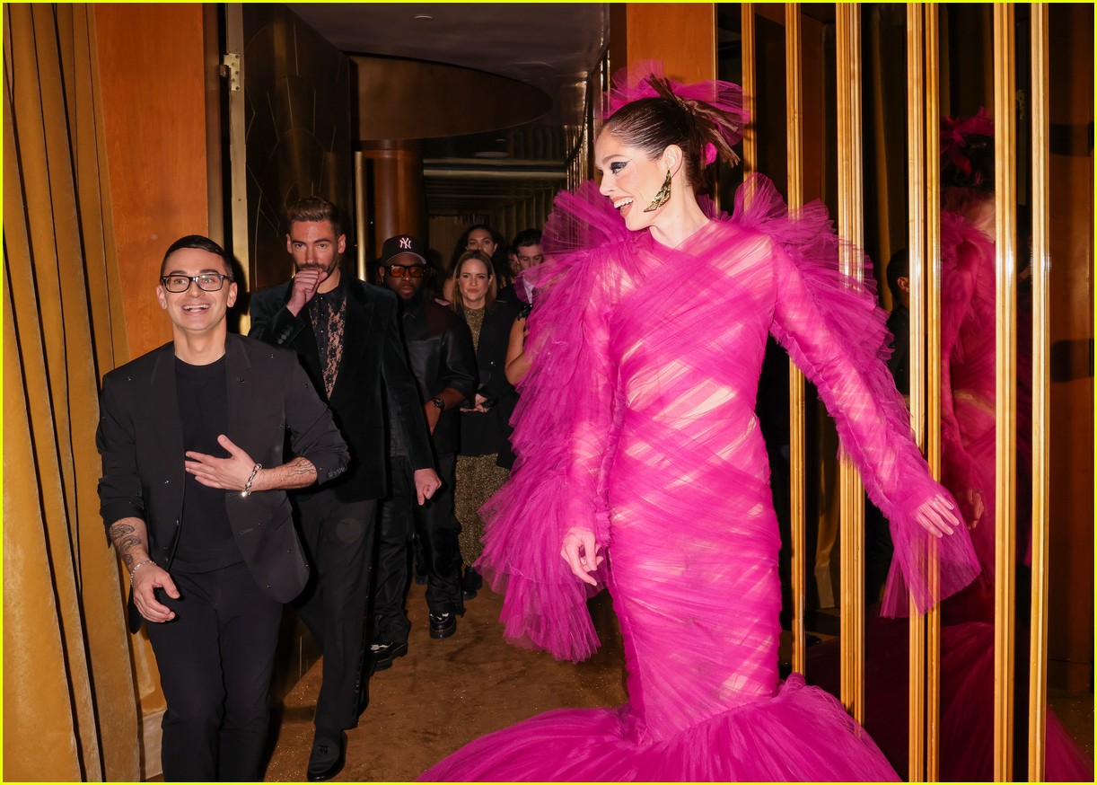 Inside FKA twigs' Met Gala After Party: See Photos of Her Dancing the ...