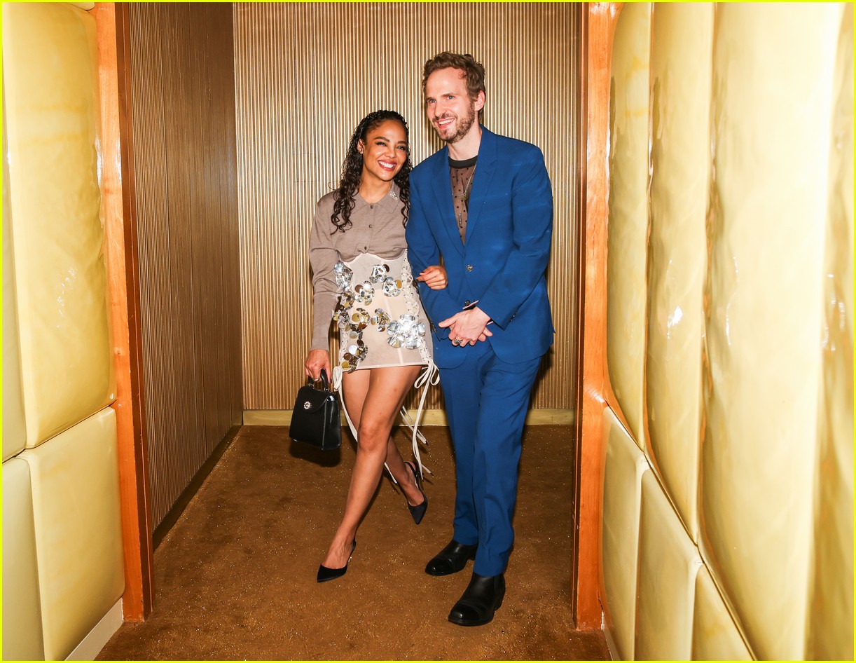 Inside FKA twigs' Met Gala After Party: See Photos of Her Dancing the ...