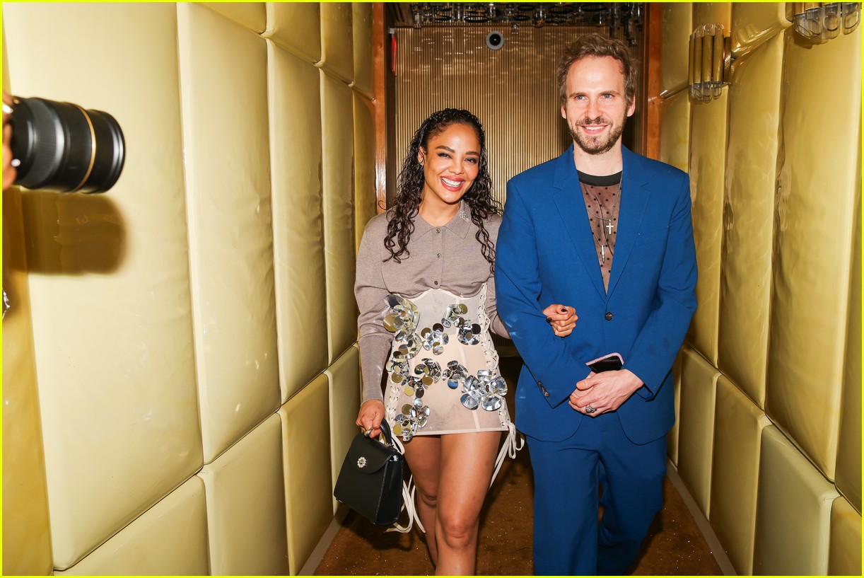 Inside FKA twigs' Met Gala After Party: See Photos of Her Dancing the ...