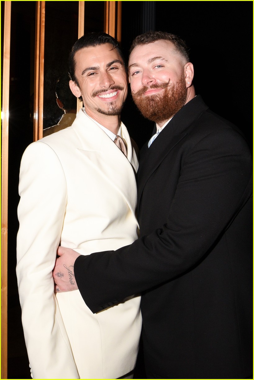 Inside FKA twigs' Met Gala After Party: See Photos of Her Dancing the ...