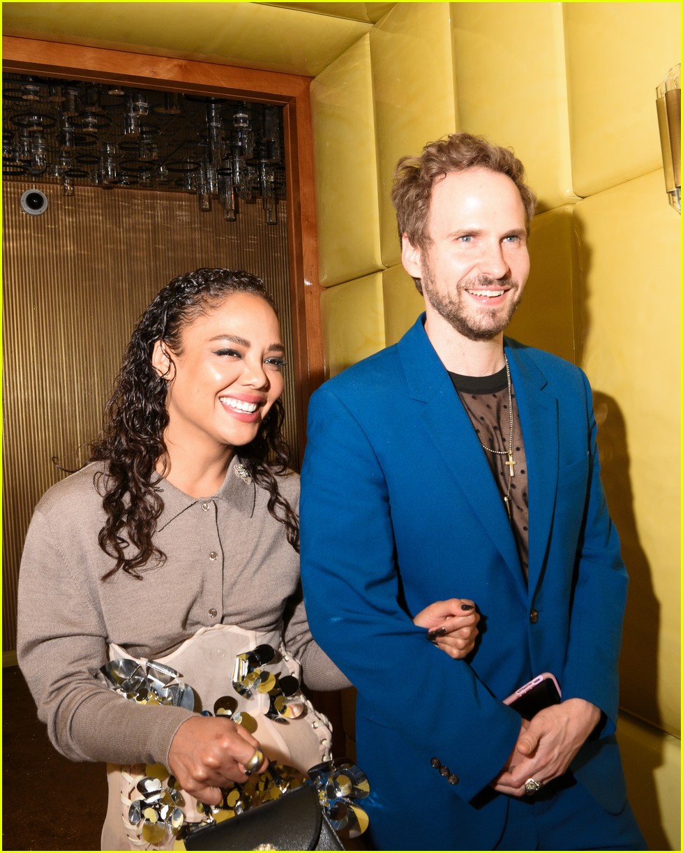 Inside FKA twigs' Met Gala After Party: See Photos of Her Dancing the ...