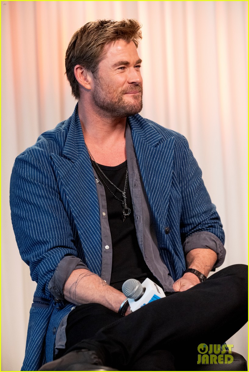 Anya Taylor-Joy & Chris Hemsworth Reunite on 'Furiosa' Promo Trail ...