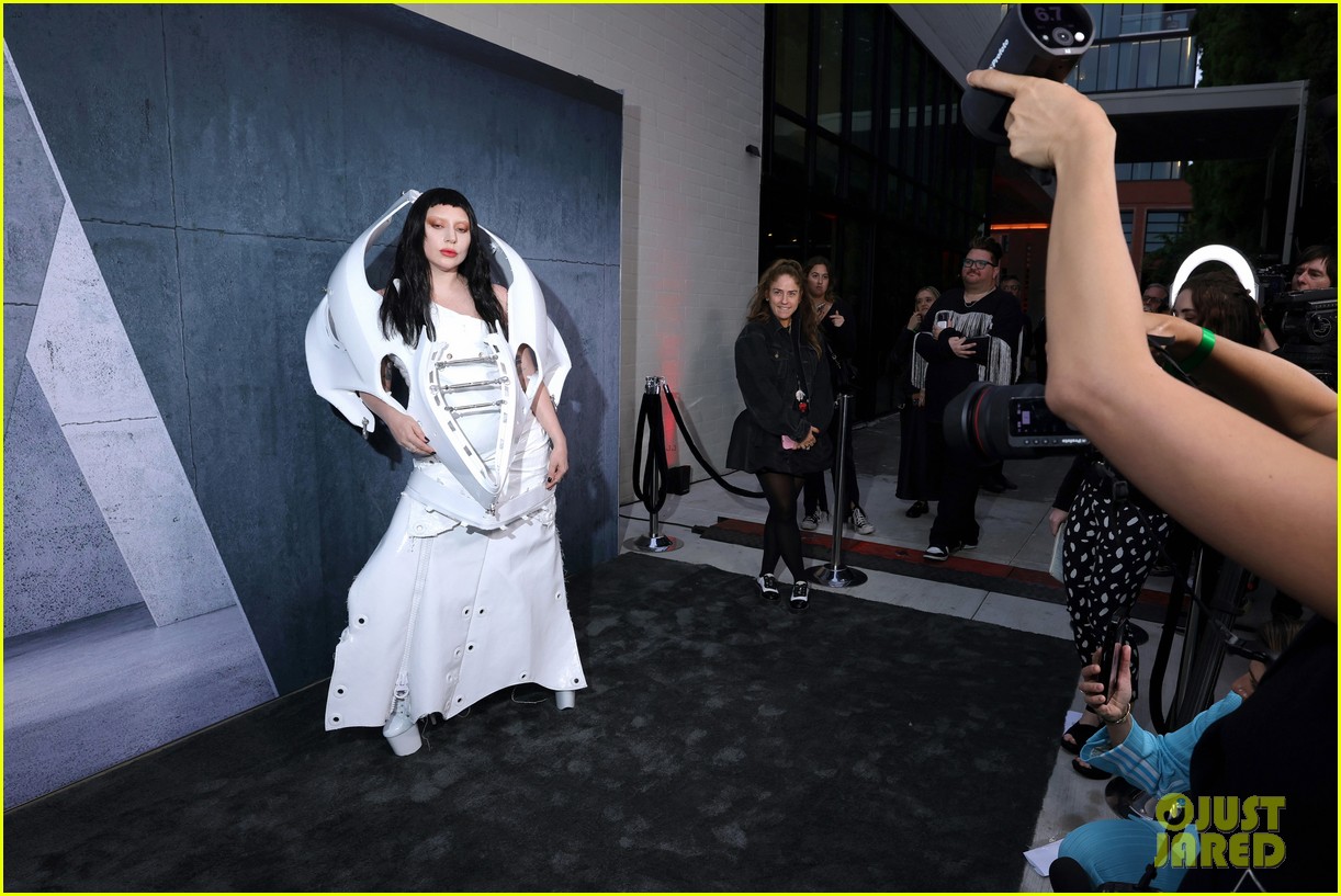 Lady Gaga Looks Out of This World in Outfit Made of Car Parts at 'Gaga ...