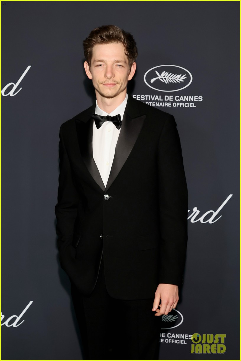 Eva Longoria & Demi Moore Dazzle the Red Carpet at Chopard Trophy in ...