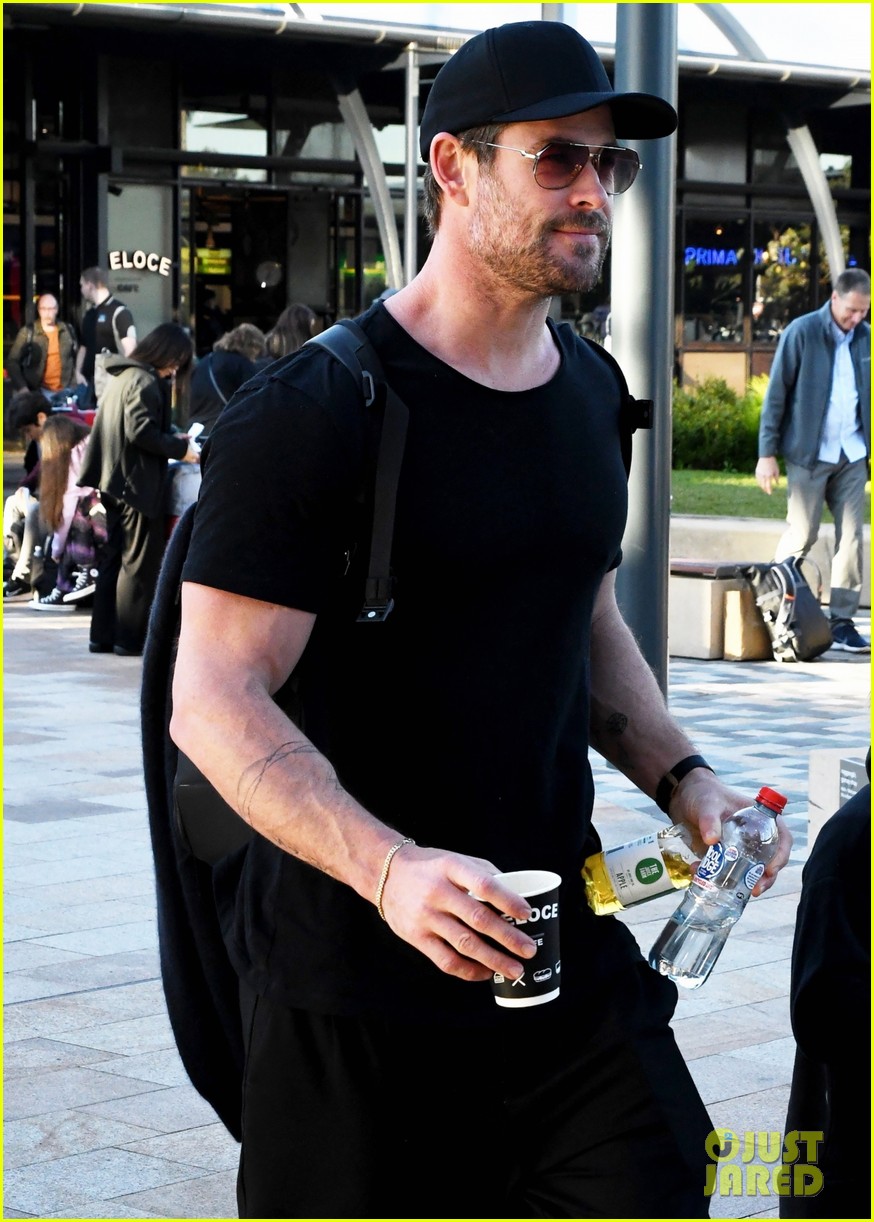Chris Hemsworth Arrives Back in Australia After Disappointing 'Furiosa ...
