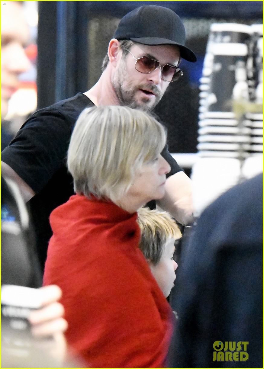 Chris Hemsworth Arrives Back in Australia After Disappointing 'Furiosa ...