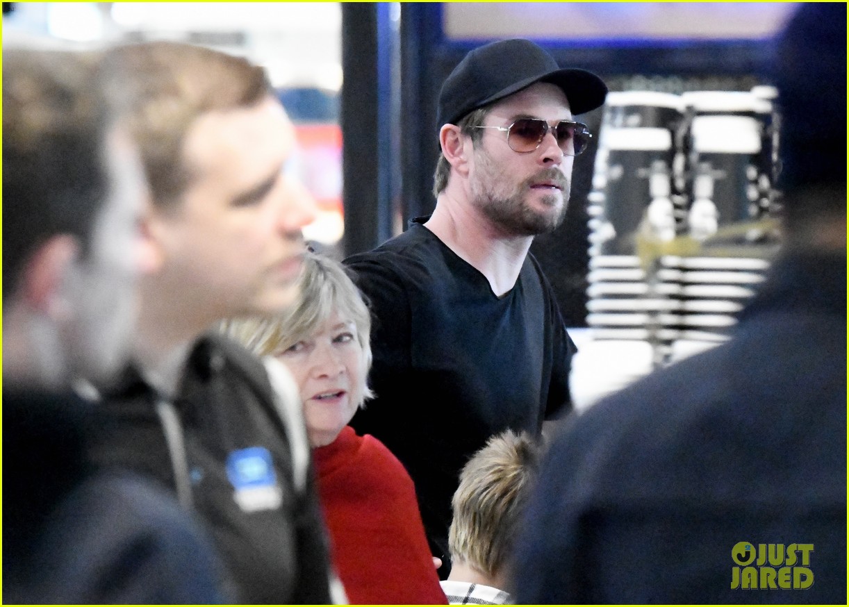 Chris Hemsworth Arrives Back in Australia After Disappointing 'Furiosa ...