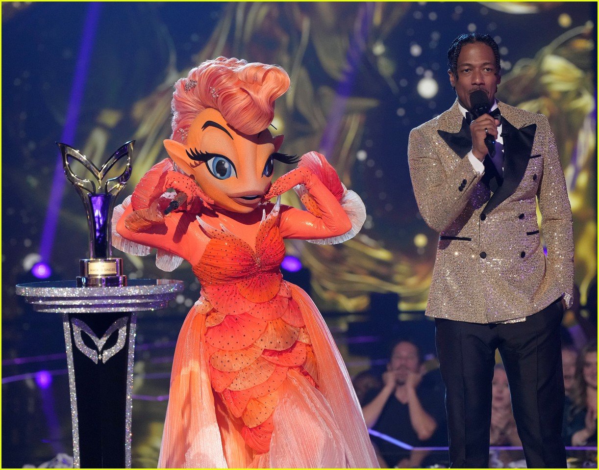 Vanessa Hudgens Explains Why She Did 'Masked Singer' After Winning the ...