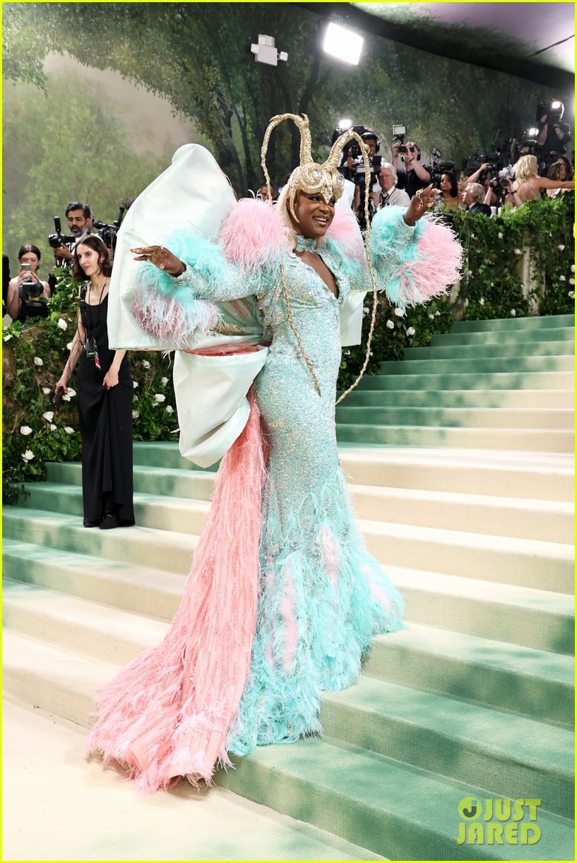 Tony Winner J Harrison Ghee Wears Giant Feathered Bow at Met Gala 2024 ...