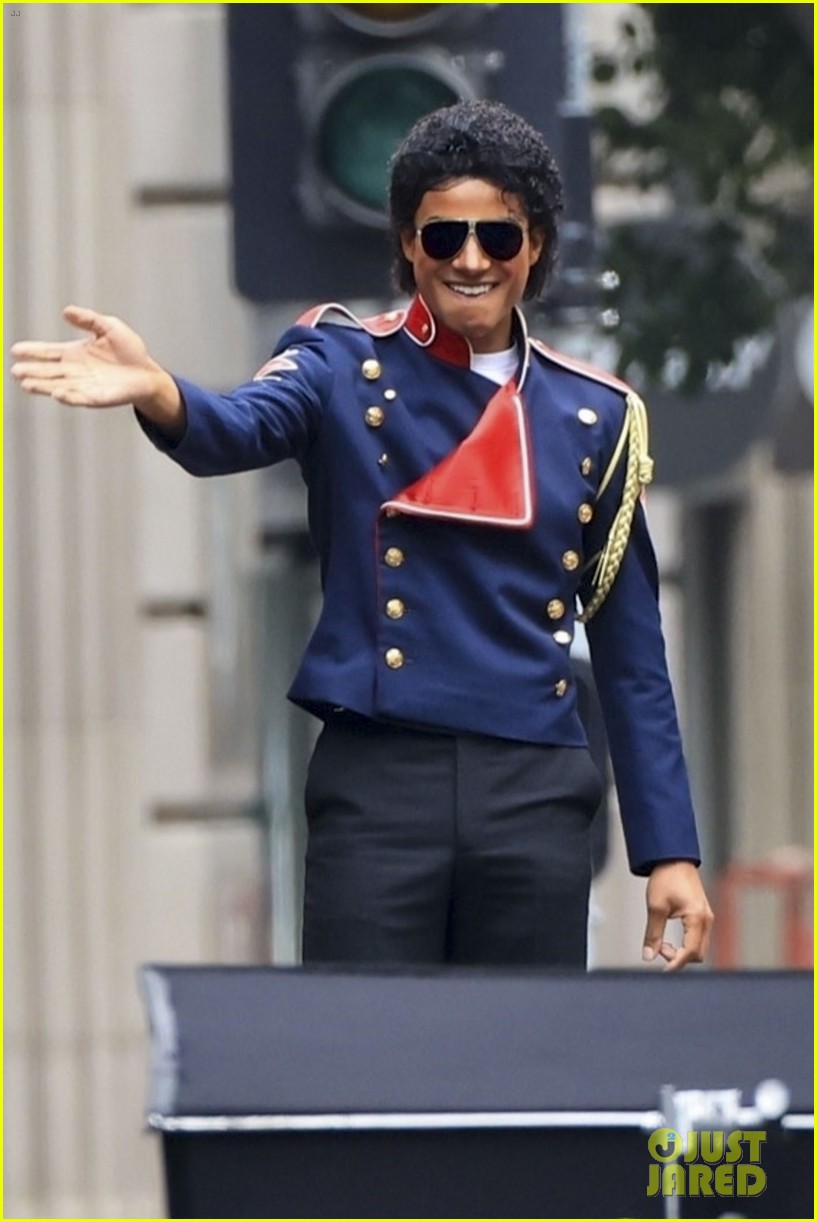 Jaafar Jackson Embodies Uncle Michael Jackson, Climbs On Top of Car ...