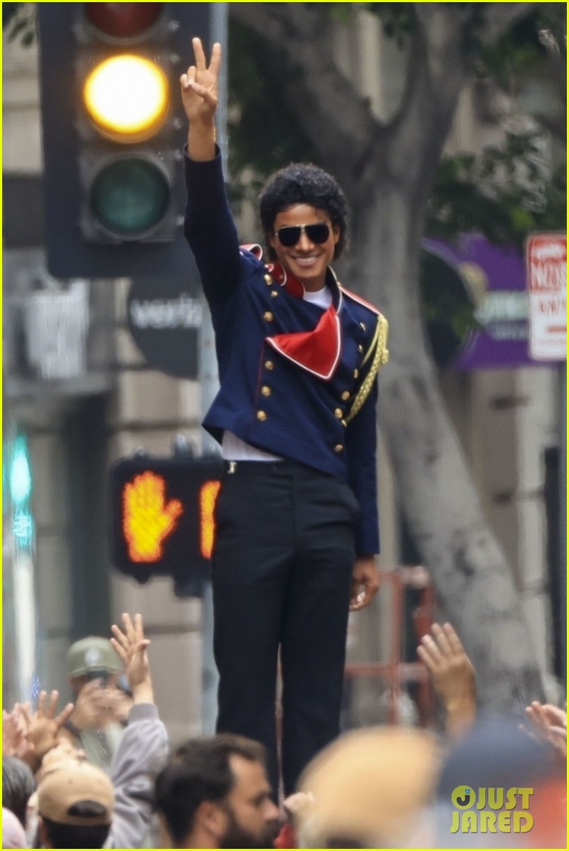 Jaafar Jackson Embodies Uncle Michael Jackson, Climbs On Top of Car ...